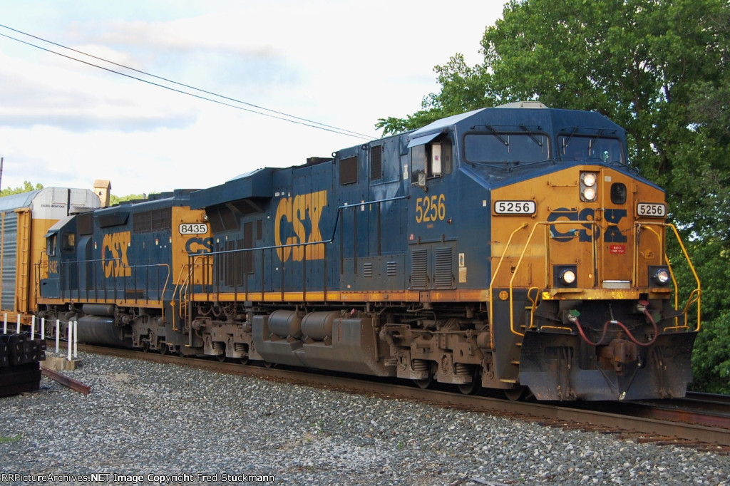 Another westbound approaches Arlington St.